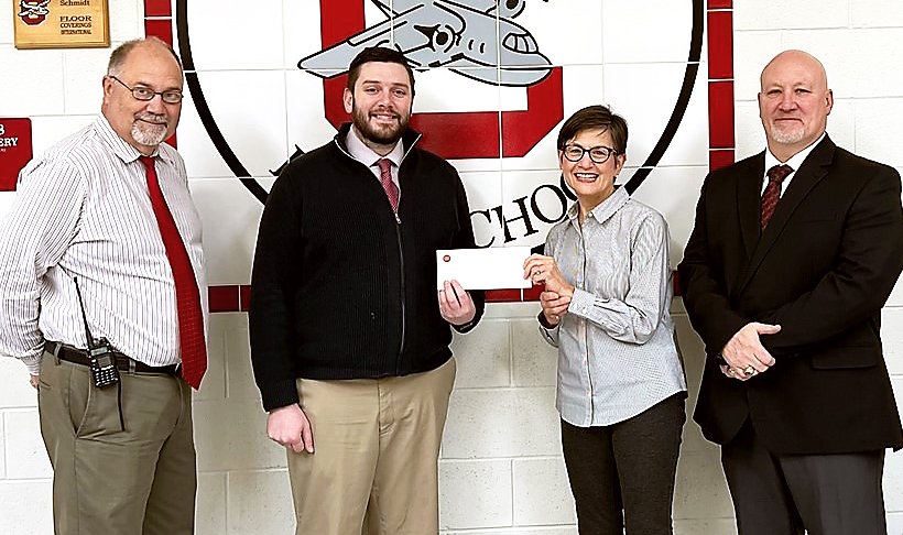 Community Foundation provides $20K to Columbiana’s music program | News ...